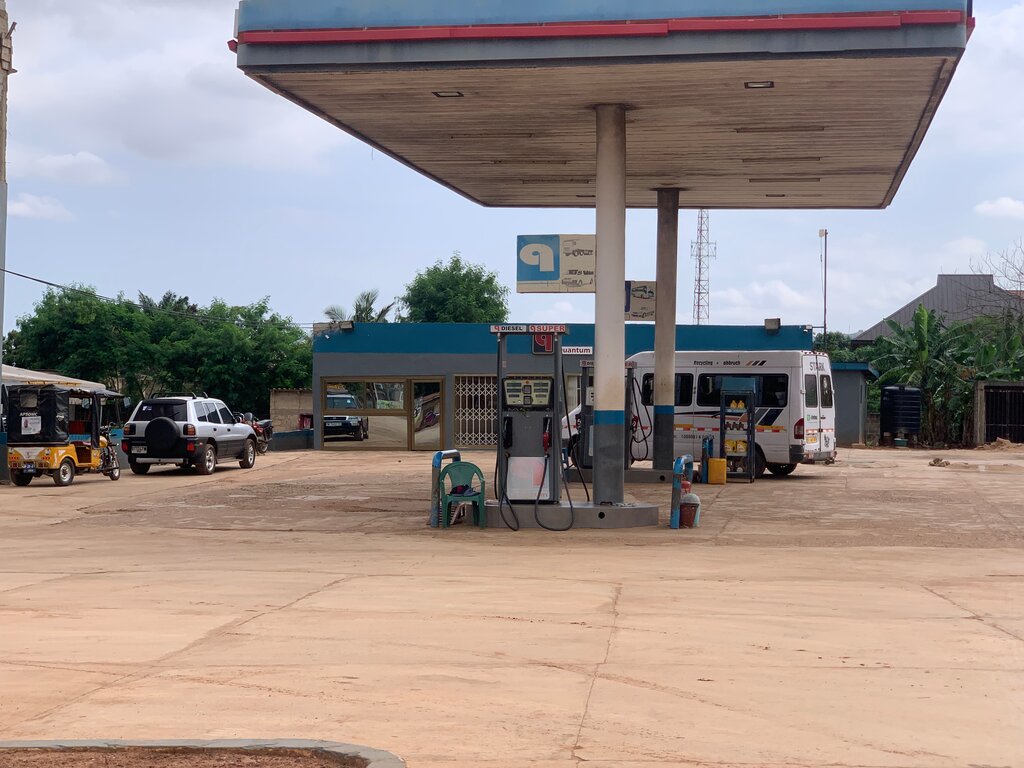 Otogaz dolum istasyonu Quantum Oil, Dünya, foto