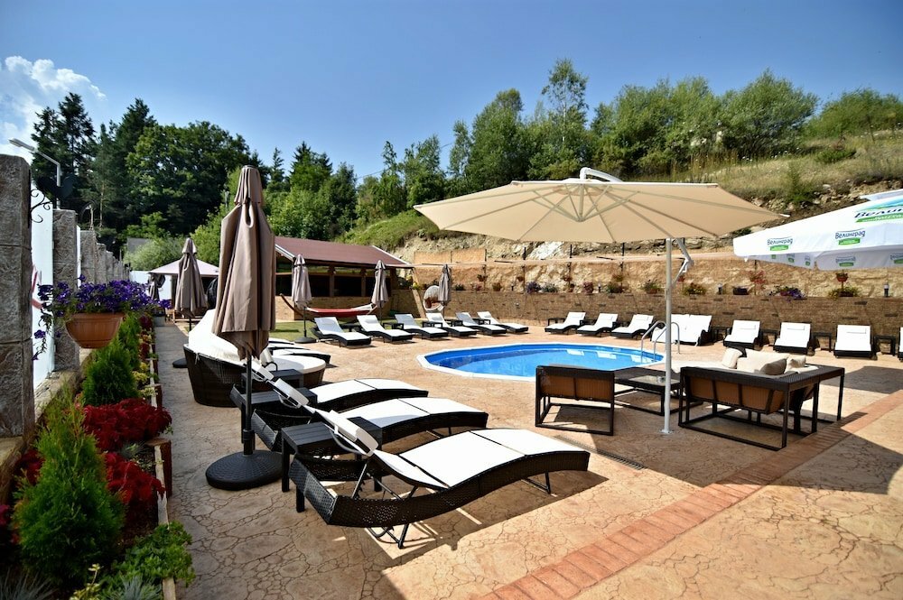 Otel Zarevata Guest House, Yeşilayvaz (Velingrad), foto