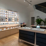 Iqos Boutique (Via Filangieri G. No:63, Naples), elektrik ve elektrikli ürün mağazası  Napoli'den