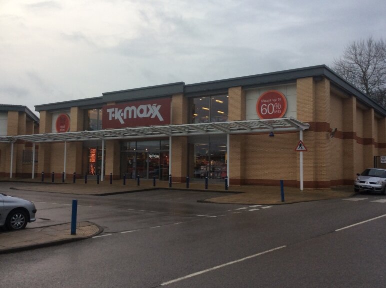 Büyük mağazalar Tk Maxx, İngiltere, foto