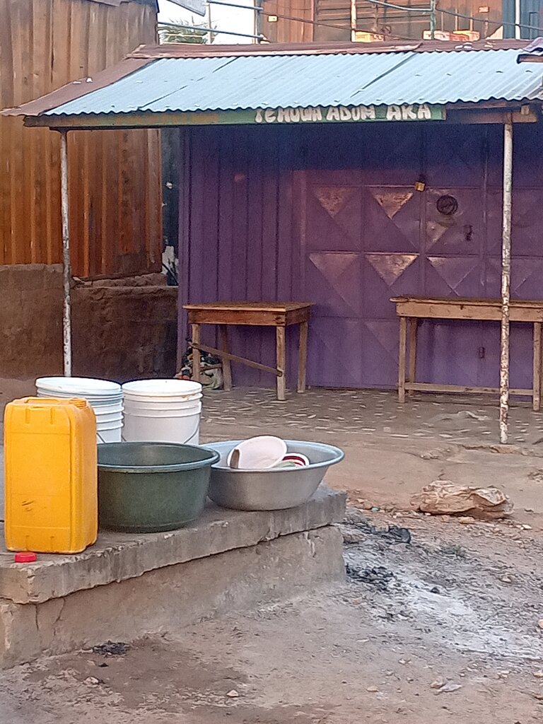 Süpermarket Yehowa adom aka shop, Dünya, foto