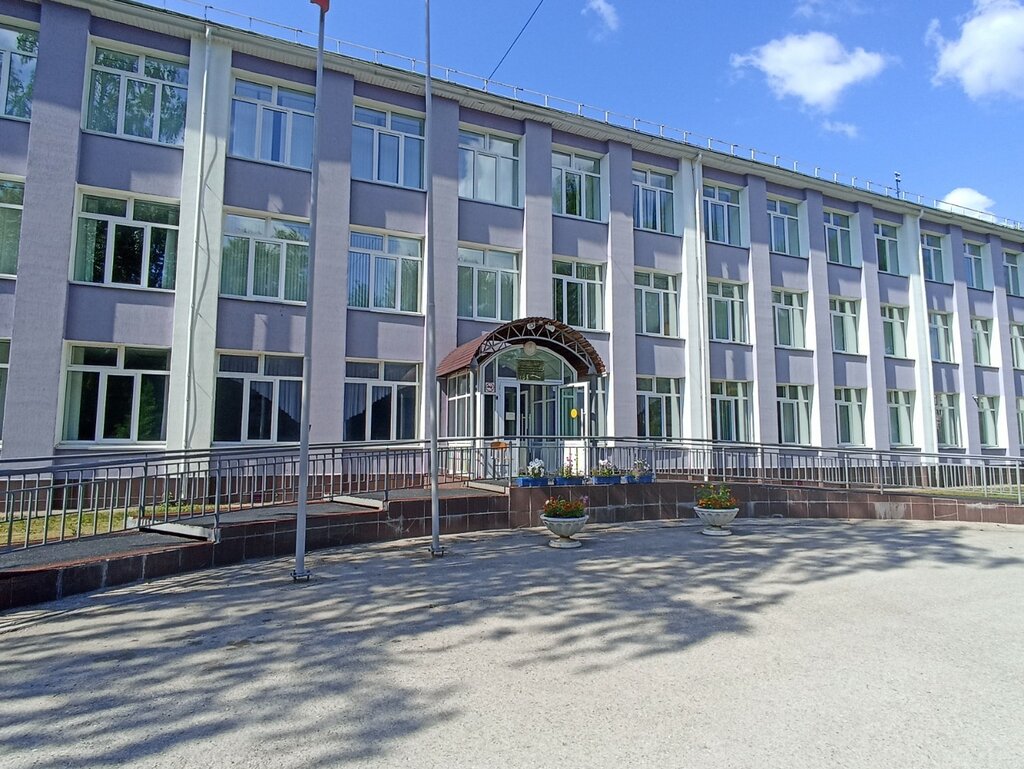 Ortaokul Srednyaya obshcheobrazovatelnaya shkola № 114, Perm, foto