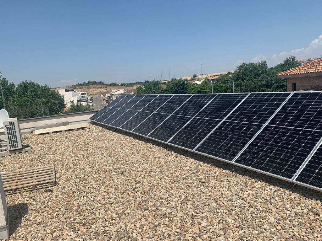 Elektroteknik ürün ve ekipman firmaları Placas Solares Manoti, Valensiya, foto