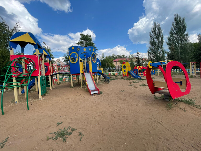 Oyun alanı Playground, Samarskaya oblastı, foto