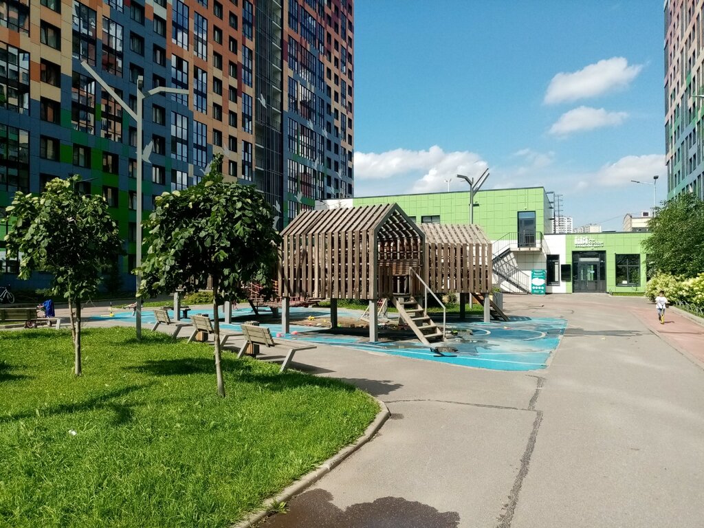 Oyun alanı Playground, Saint‑Petersburg, foto