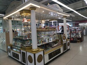 Ronfi (Geologicheskaya Street No:10, Surgut), pasta, şekerleme ve tatlı  Surgut'tan