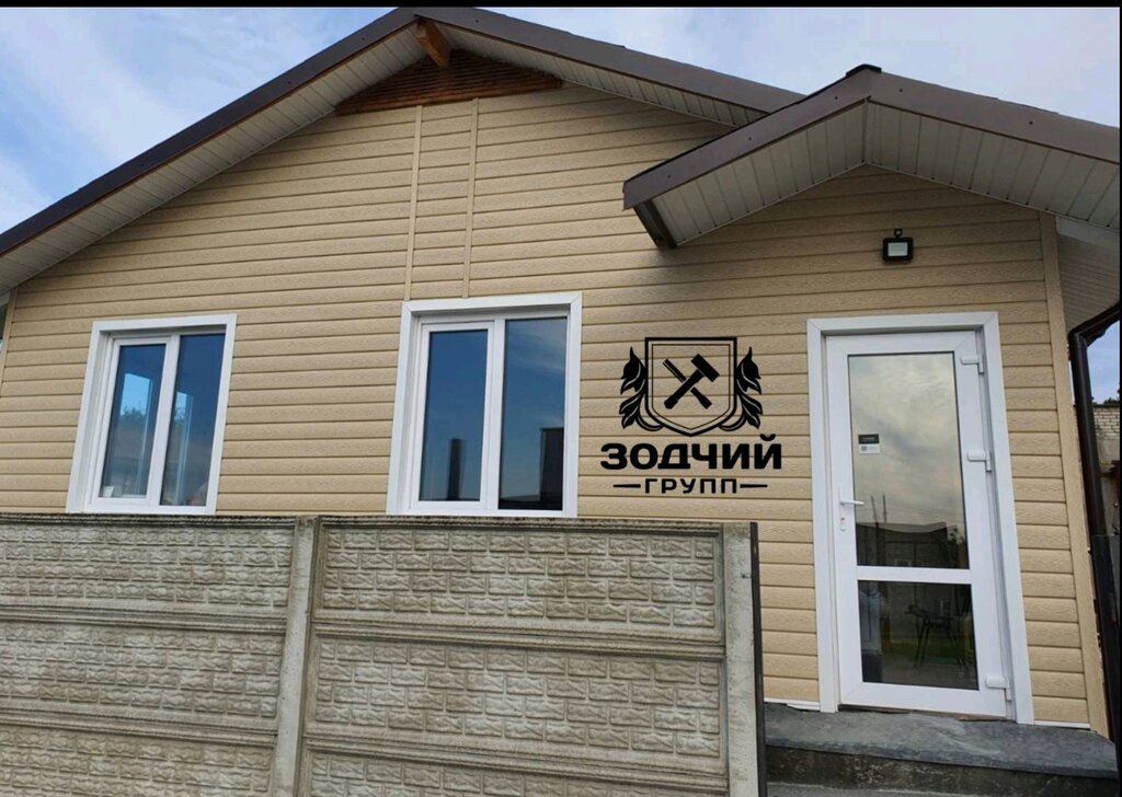 Heykel ve mezarlık taşı üreticileri Зодчий групп, Pinsk, foto