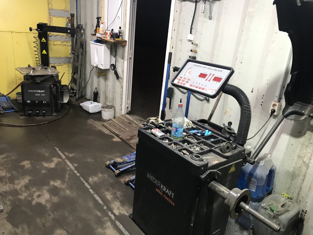 Oto lastik tamiri Шиномонтаж, Saint‑Petersburg ve Leningradskaya oblastı, foto