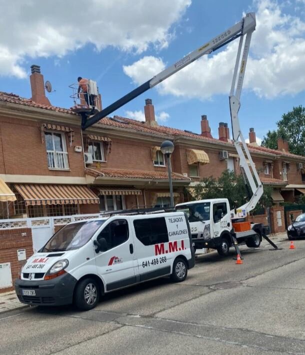 i̇nşaat firmaları Tejados y Canalones M. M. I., Madrid, foto