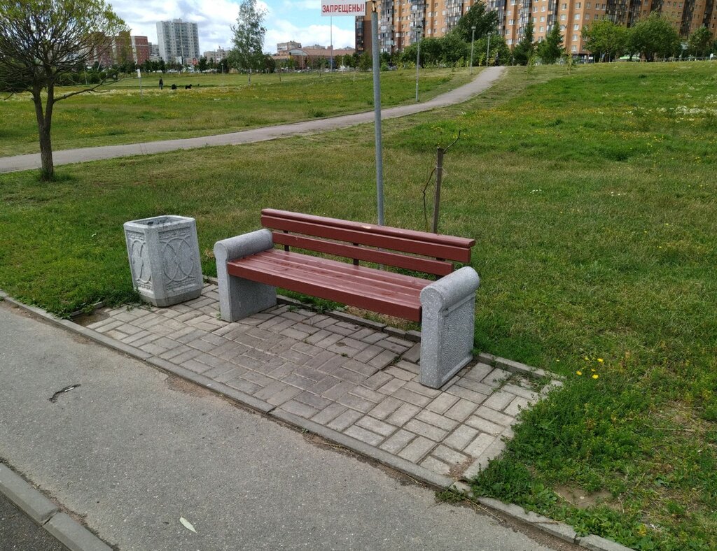 Bank Bench, Kudrovo, foto