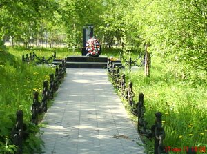 Мемориал Великой Отечественной войны (Murmansk Region, Kolskiy rayon, selskoye poseleniye Pushnoy, naselyonny punkt Pushnoy), anıt, heykel  Murmanskaya oblastından
