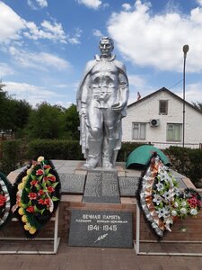Павшим воинам Великой Отечественной войны 1941-1945 гг. (Astrakhan Region, Kamyzyakskiy District, selo Tuzukley, Novy Tuzukley), anıt, heykel  Astrahanskaya oblastından