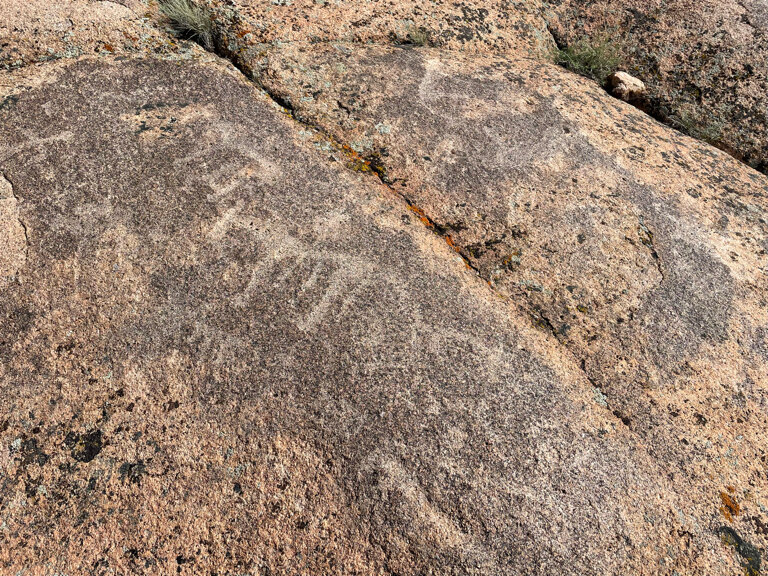 Turistik yerler Terekty-Aulie Historical and Archaeological Complex, Ulytau ili, foto