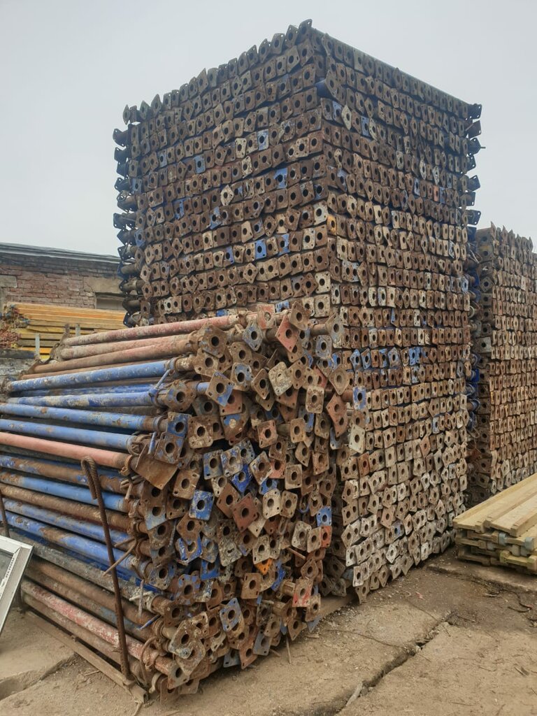 i̇nşaat konstrüksiyonları Opalubka R, Moskova, foto