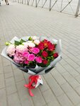 Цветы (ulitsa Obukhova No:7Л), çiçekçiler  Zverevo'dan