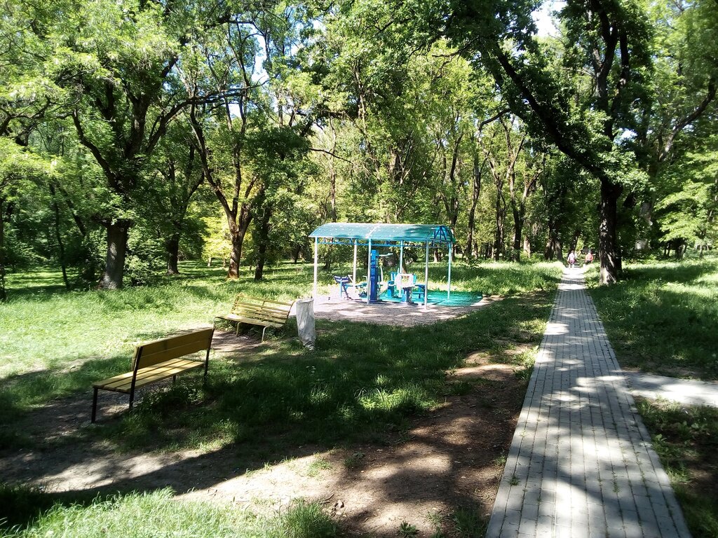 Kültür ve eğlence parkları парк усадьбы Бороздиных-Давыдовых, Kırım Cumhuriyeti, foto