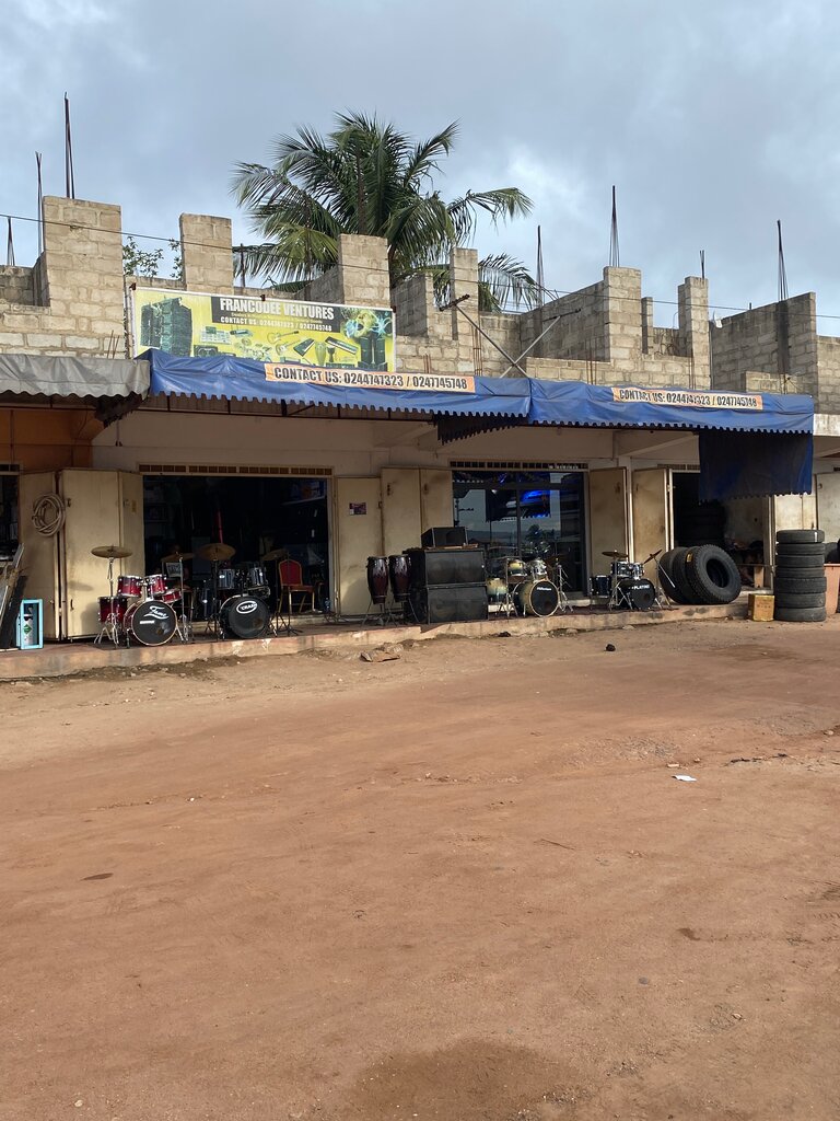 Enstrüman mağazaları Francodee ventures, Akra, foto