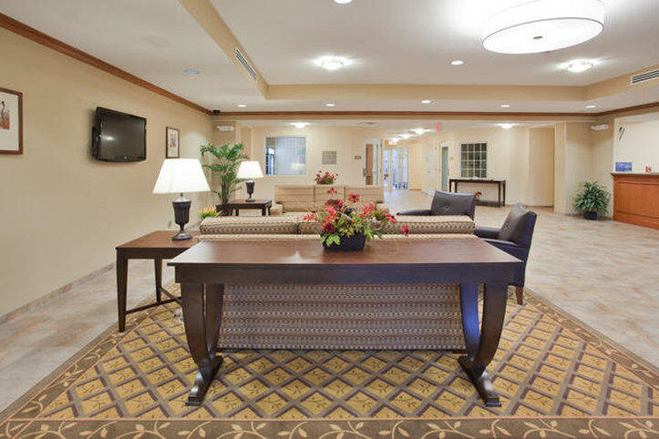 Otel Candlewood Suites Fayetteville Fort Bragg, Fayetteville, foto