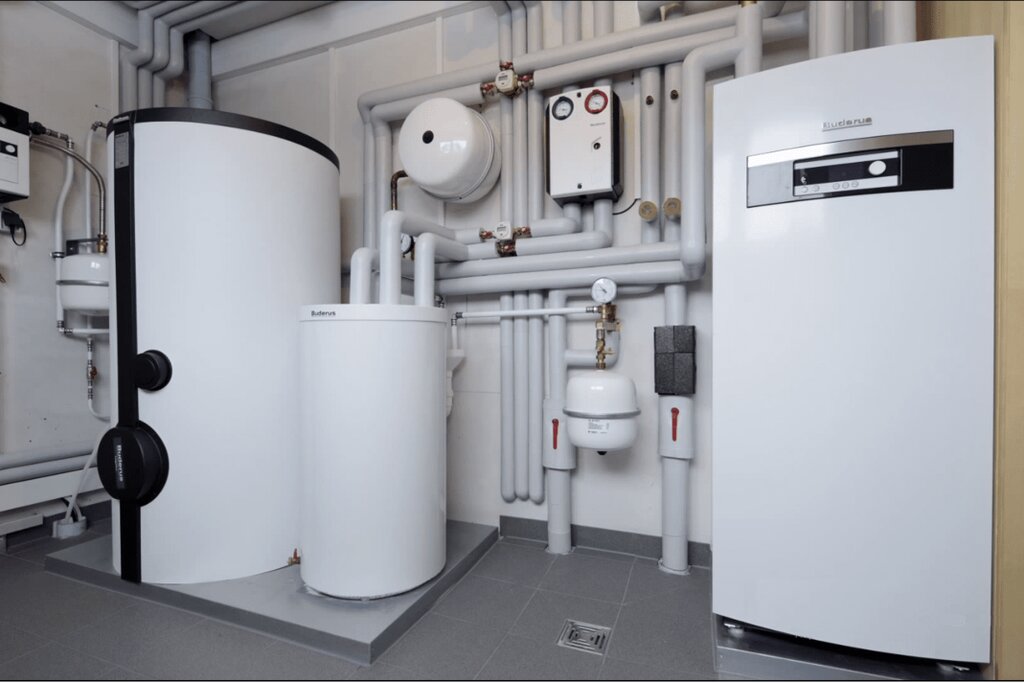 Isıtma sistemleri ve ekipmanları Montazh otoplenia, Ufa, foto