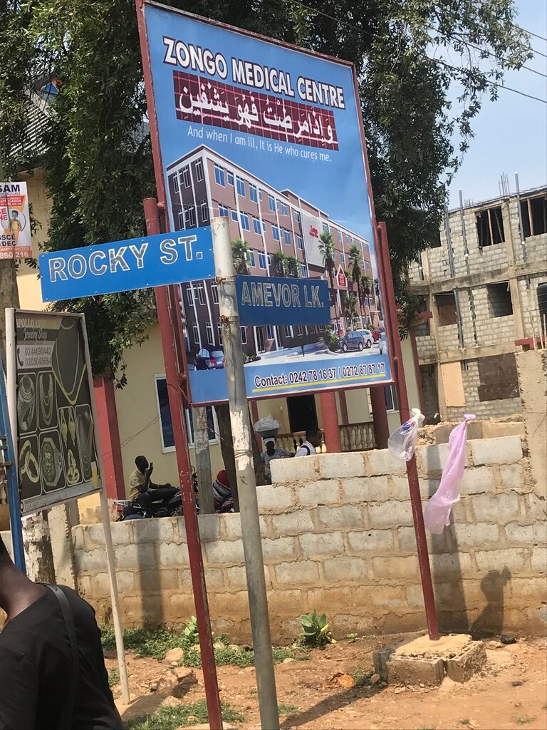 Tıp merkezleri ve klinikler Zongo, Dünya, foto