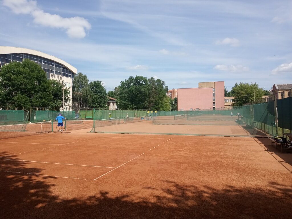 Tenis kortu GTsOR po tennisu, filial, Minsk, foto