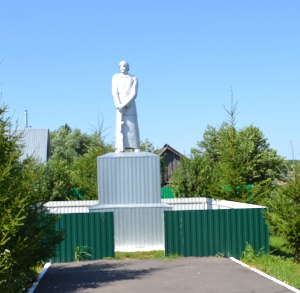 Anıt, heykel Воинам, павшим в Великой Отечественной войне, Tataristan, foto