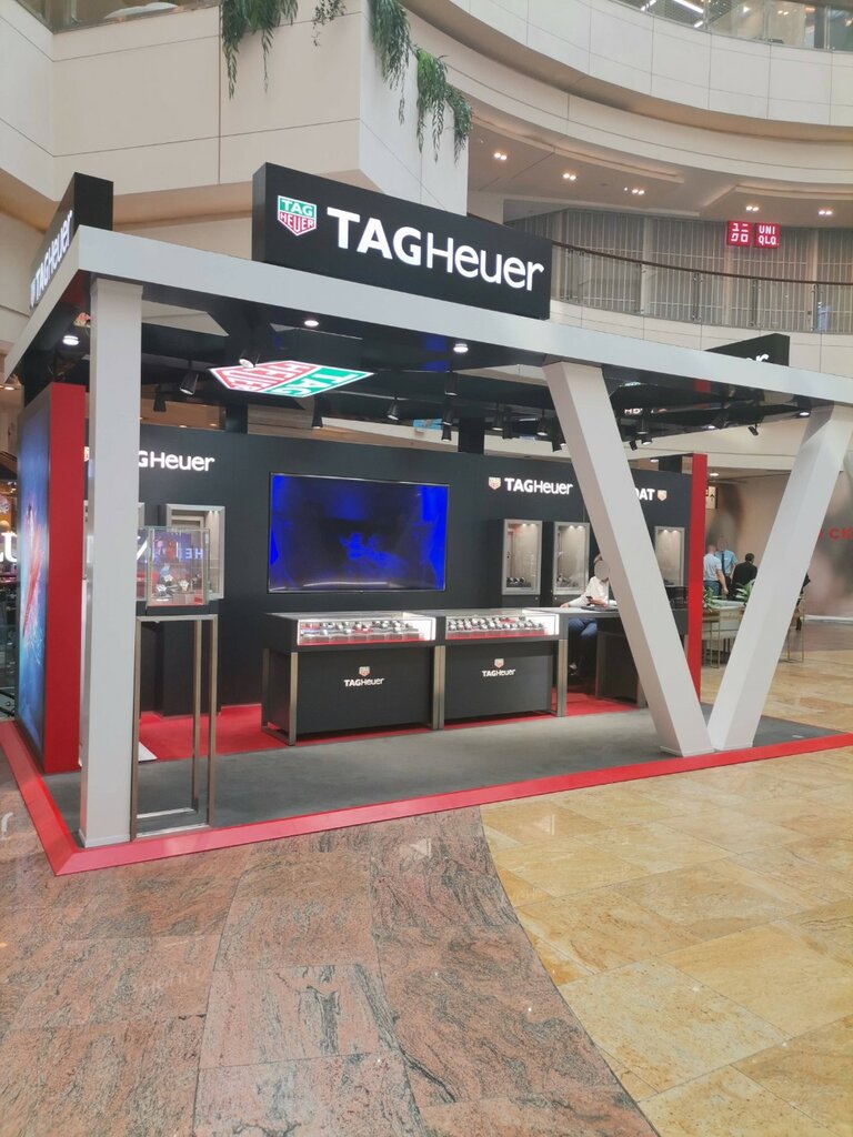 Saatçiler Tag Heuer, Moskova, foto