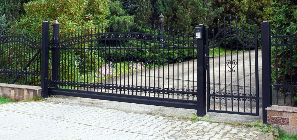 i̇nşaat firmaları Main Street Fencing Co, İllinois, foto