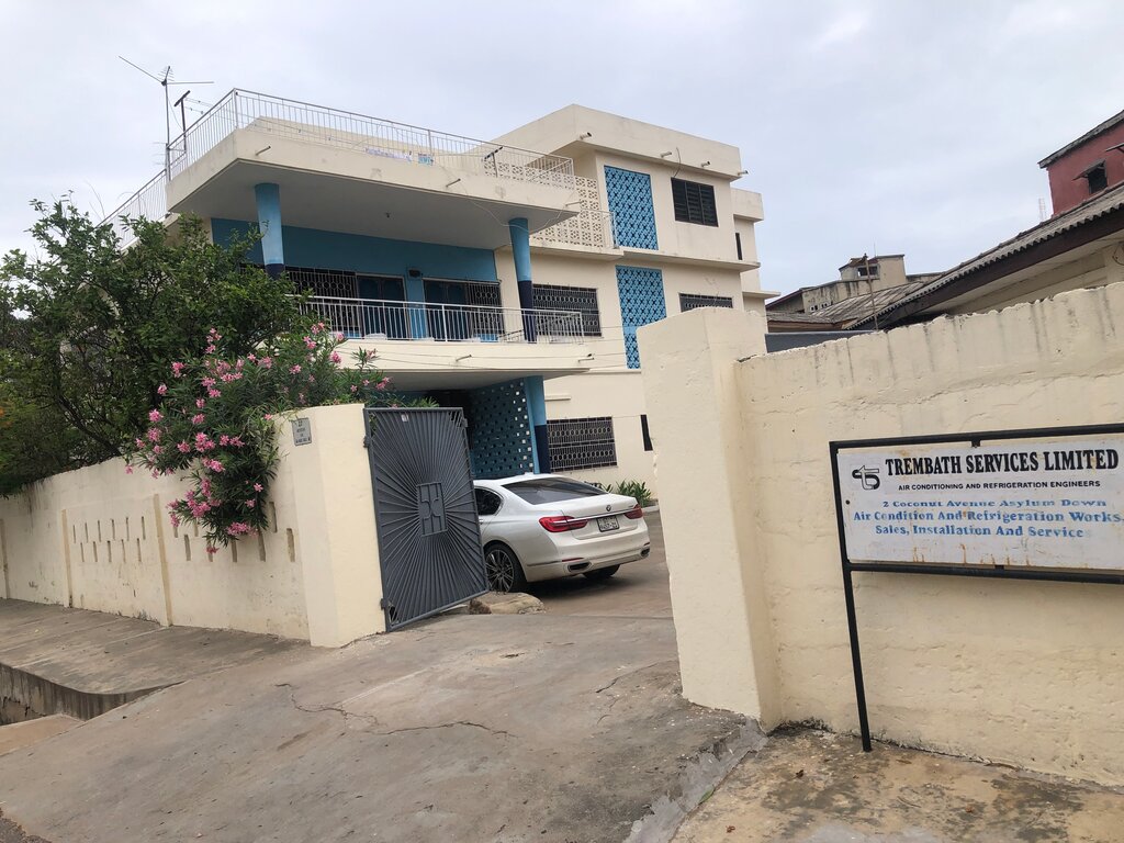 Klima satışı Trembath Services Limited, Akra, foto