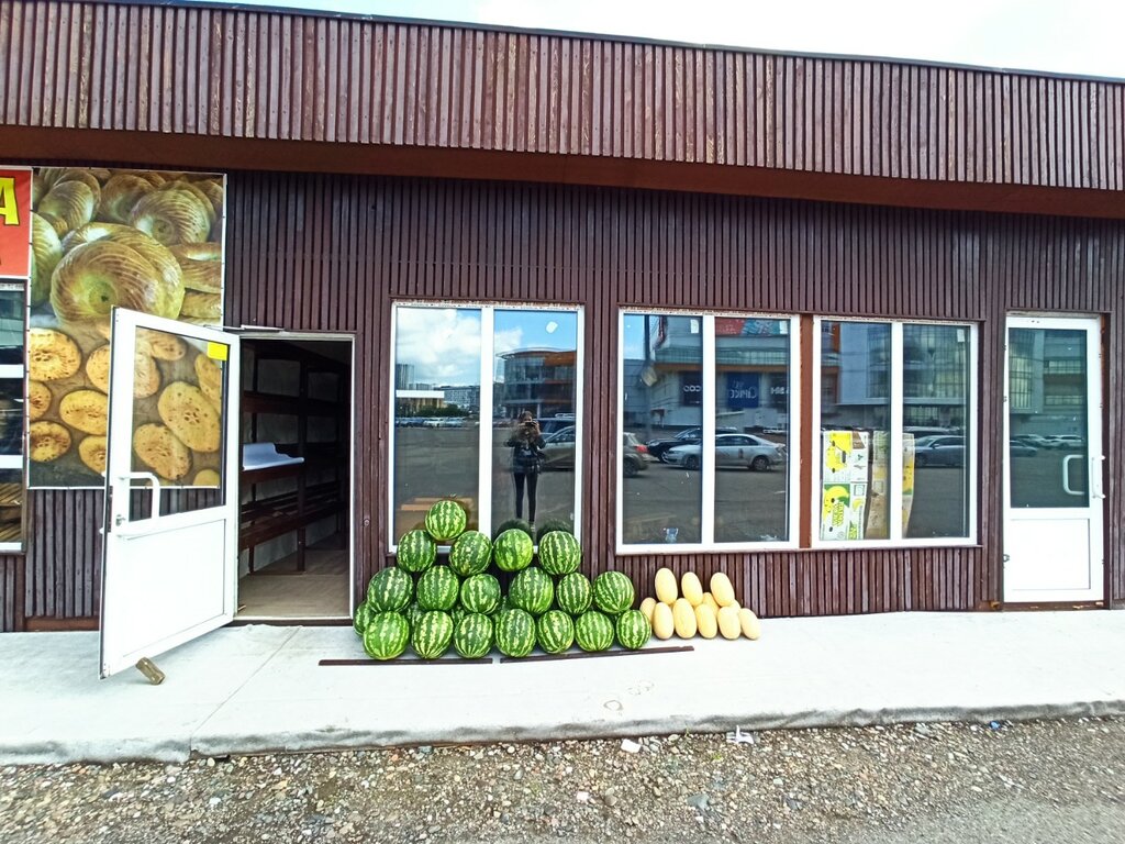 Manavlar Овощи фрукты, Krasnoyarsk, foto