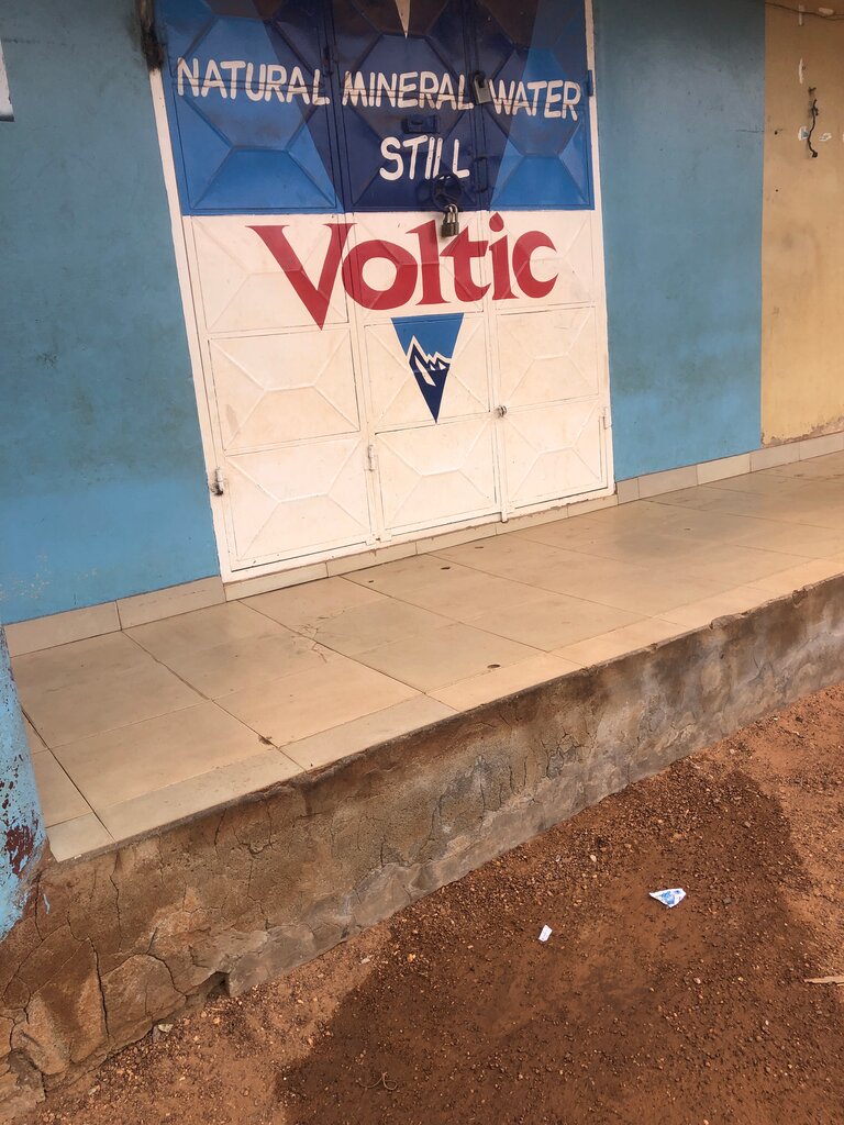 Su satışı Natural mineral water, Dünya, foto