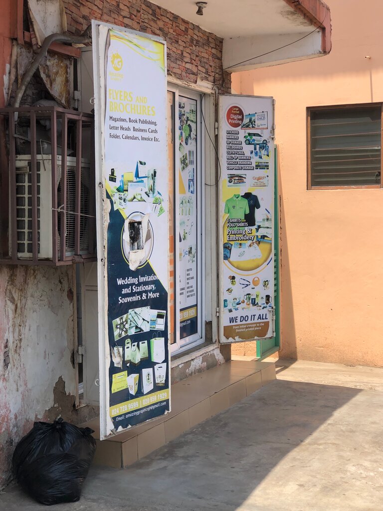 Baskı hizmetleri Amazing Graphics, Akra, foto