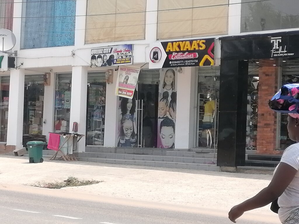 Giyim mağazası Akyaas collection, Dünya, foto