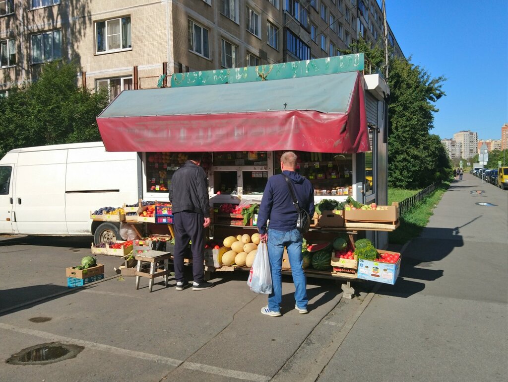 Manavlar Киоск по продаже овощей и фруктов, Saint‑Petersburg, foto