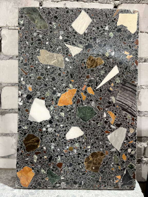 Taş ürünler ve yapılar Топ Терраццо, Tver, foto