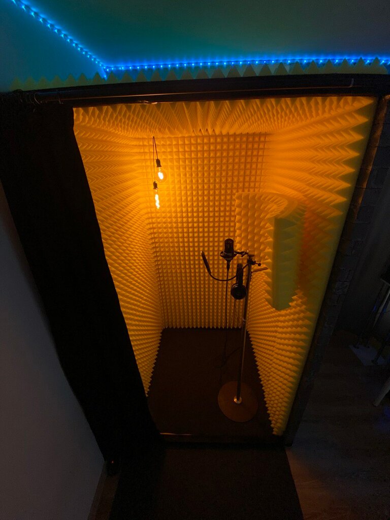 Ses kayıt stüdyoları M&m Records, Yekaterinburg, foto