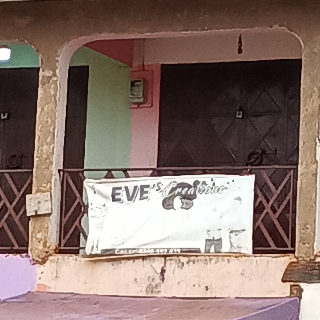 Giyim mağazası Eve's creation, Dünya, foto