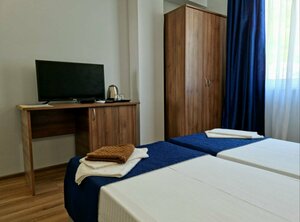 Nobi (Ardzinba Avenue No:273, Town of Gagra), otel  Gagra'dan