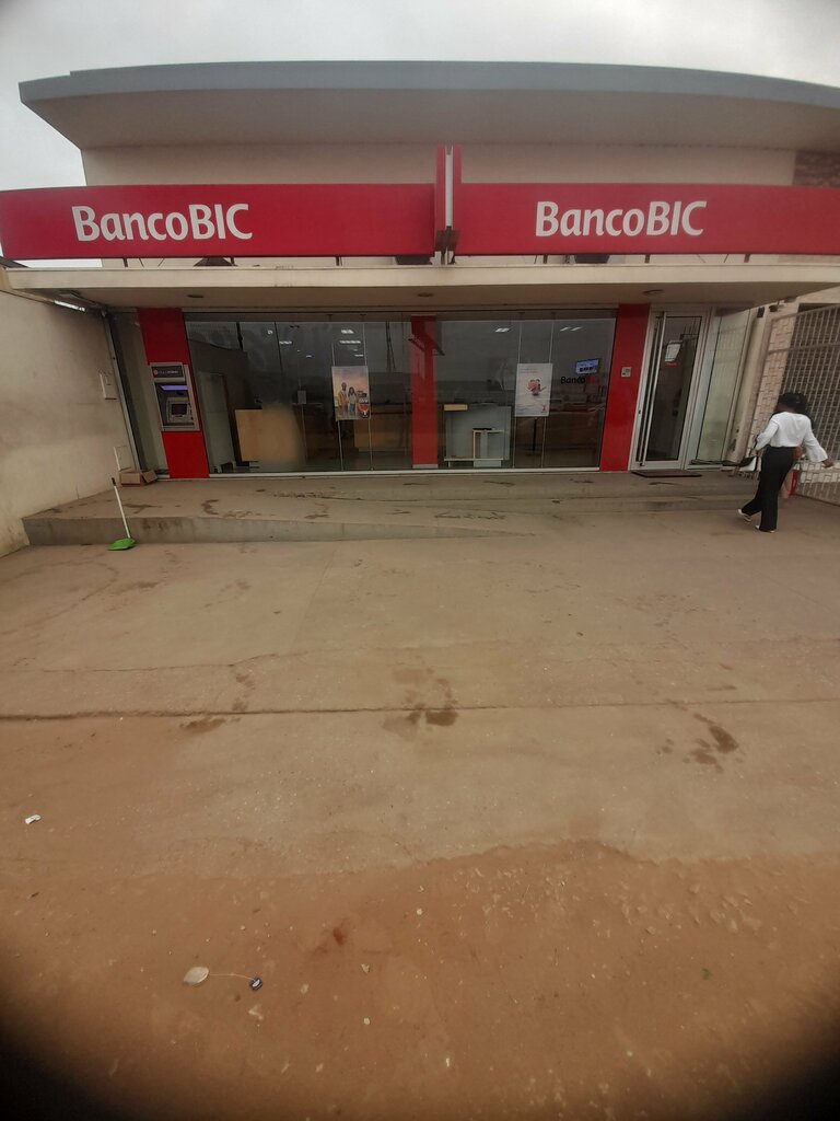 Banka Banco BIC, Loanda, foto