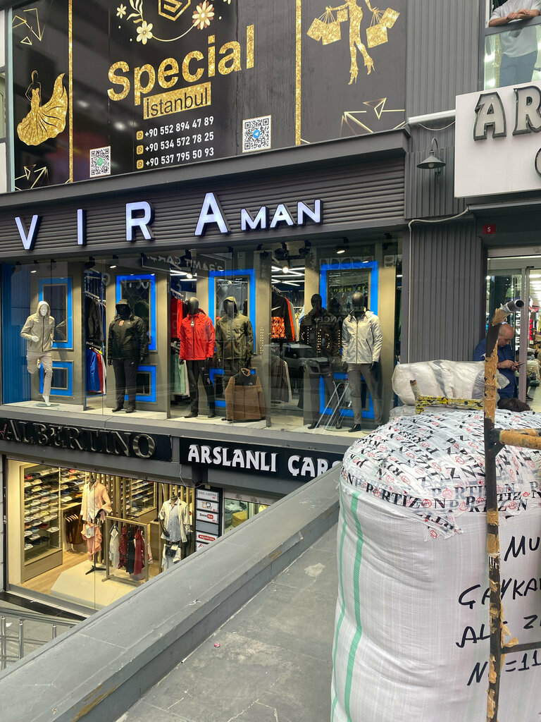 Toptan giyim Vira Man, İstanbul, foto