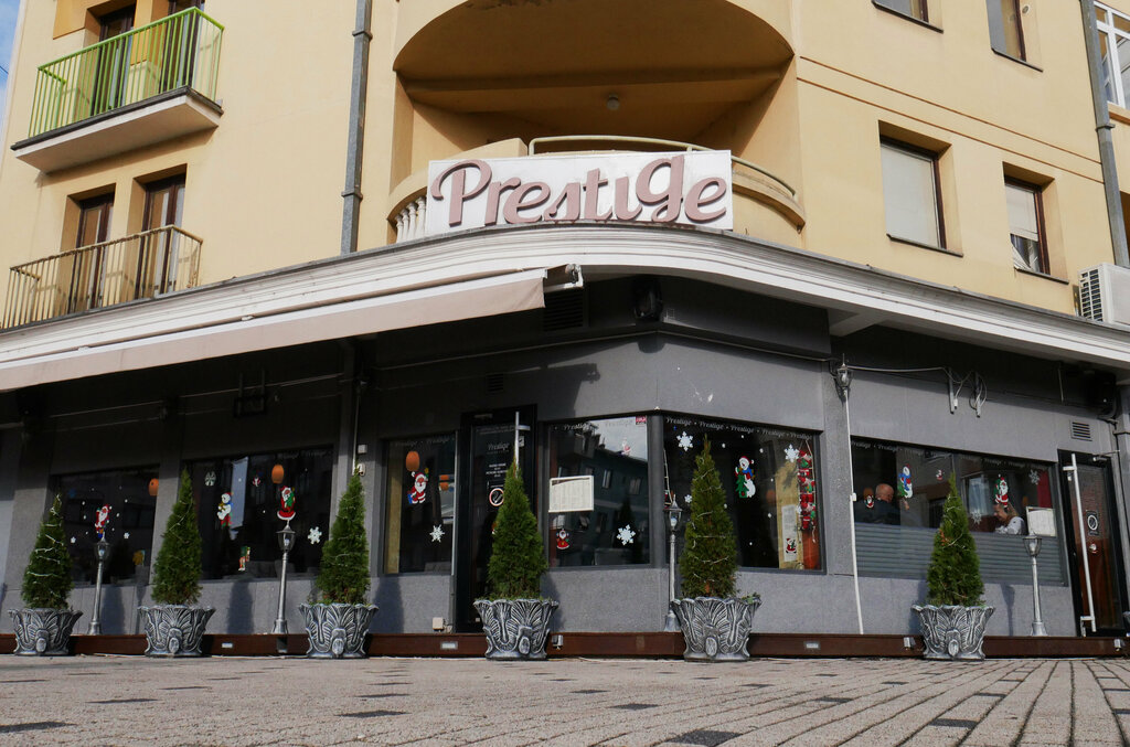 Kafe Club Caffe Prestige Svilajnac, Dünya, foto