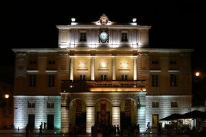 Teatro Nacional de São Carlos (Rua Serpa Pinto No:11), tiyatrolar  Lizbon'dan