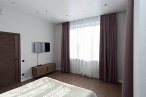 BonApart (Yadrintsevskaya Street No:71), otel  Novosibirsk'ten