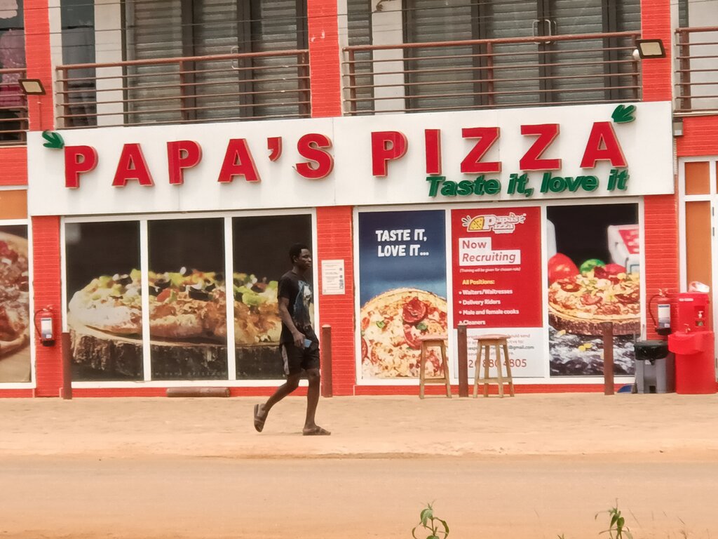 Restoran Papa's Pizza, Dünya, foto