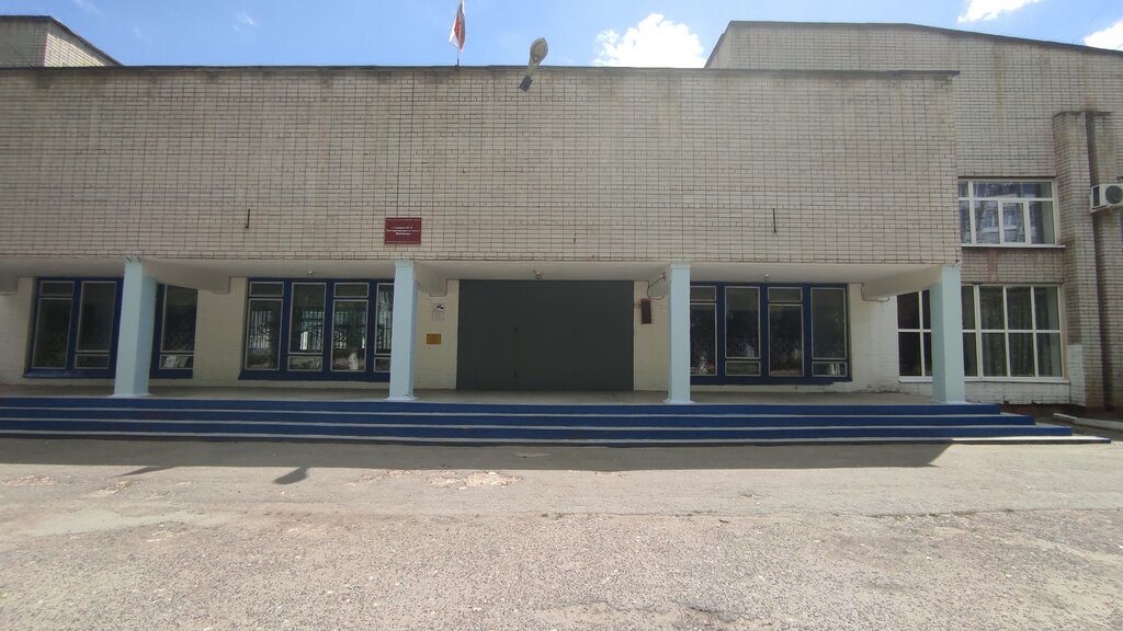 Fen lisesi, sosyal bilimler lisesi Gymnasium № 16, Volgograd, foto