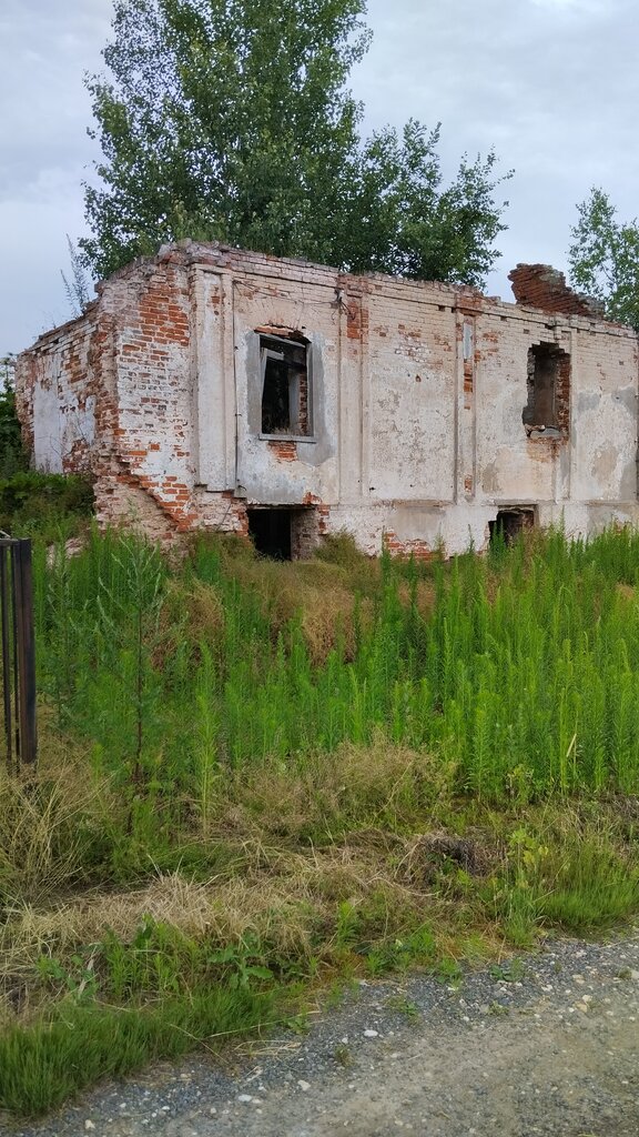 Turistik yerler Конюшня усадьбы графа Гурьева, Moskova ve Moskovskaya oblastı, foto