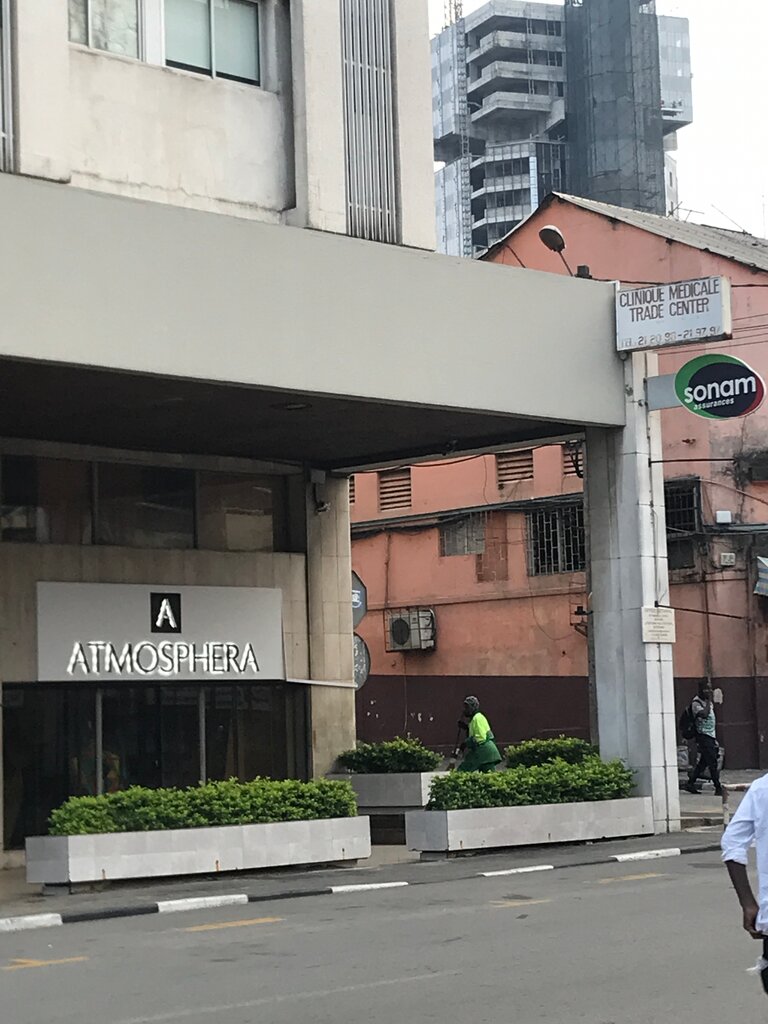 Tıp merkezleri ve klinikler Clinique medical trade center, Abican, foto