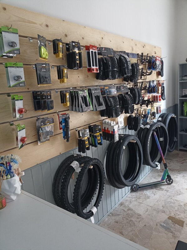 Bisiklet mağazaları Sicily Bike Ciclofficina, Sicilya, foto