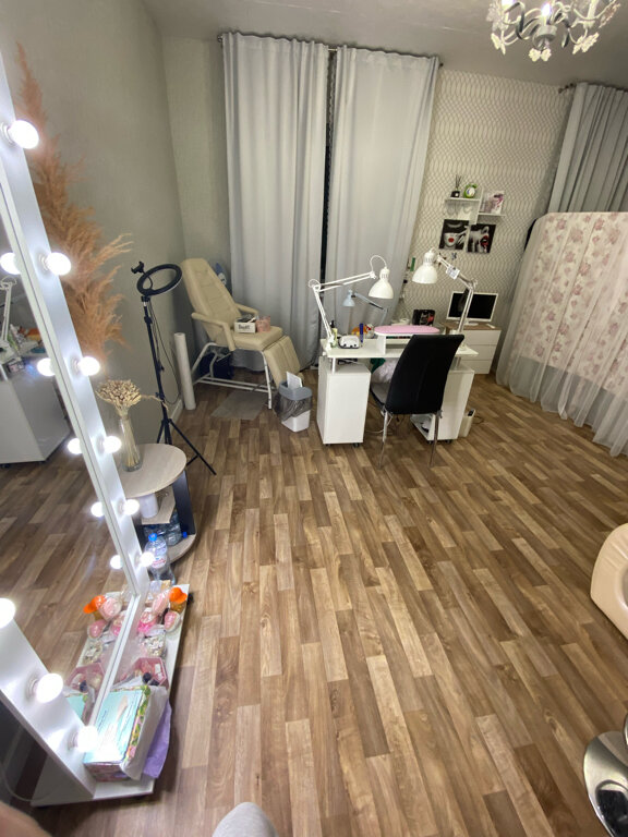 Kaş ve kirpik salonu Alina-akkord, Moskova ve Moskovskaya oblastı, foto