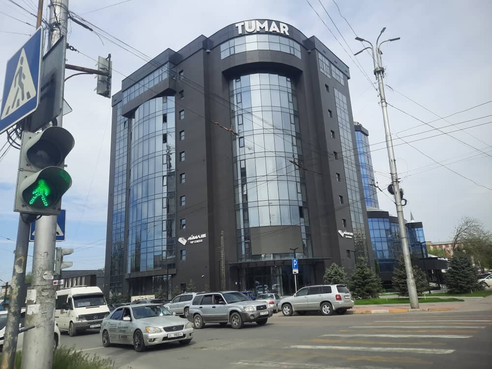 Banka Aiyl Bank, Bişkek, foto
